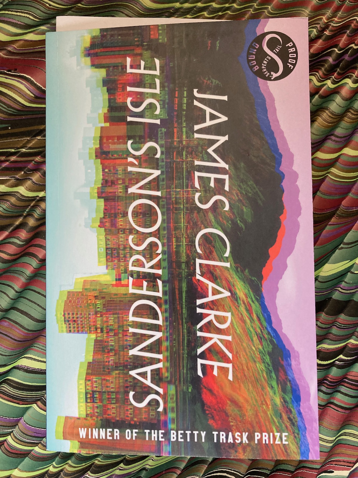 The Endless Bookshelf – simply messing about in books